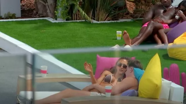 Peppermayo Exclusive Holidae Triangle Bikini Top worn by Jessie Wynter as seen in Love Island ...