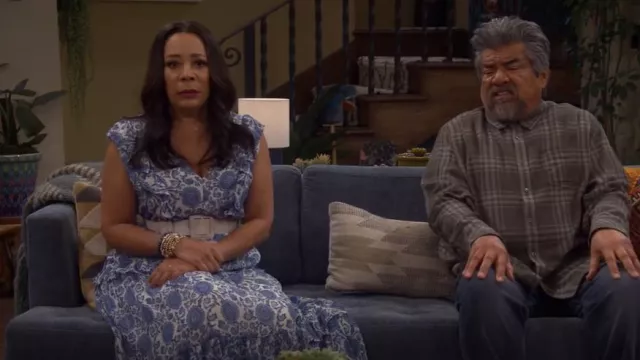 Aqua Ruf­fled Flo­ral Maxi Dress worn by Rosie (Selenis Leyva) as seen ...