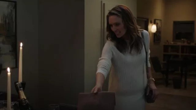 Suéter Demylee Carina en blanco usado por Kendra Harrington (Michaela ...