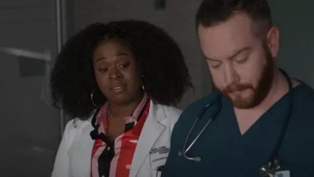 Collier Gorjana Parker porté par Jordan Allen (Bria Henderson) vu dans ...