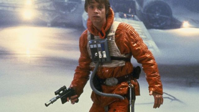 El verdadero DL-44 Blaster de Luke Skywalker en Star Wars Episodio V ...