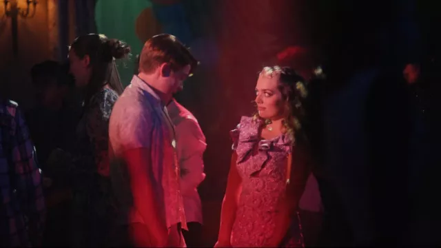 Zara Limited Edition Ruffled Mini Dress worn by Imogen Heaney (Rhea ...