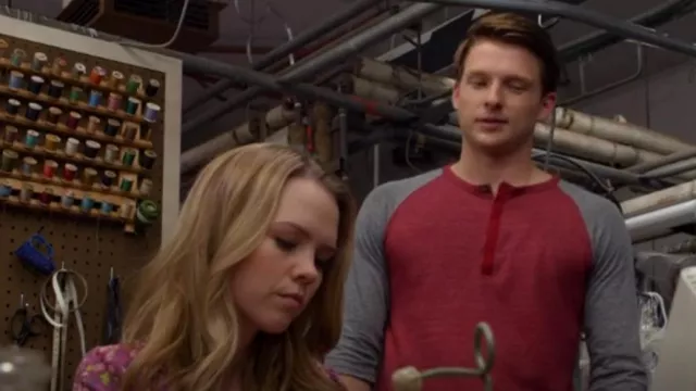 Alternative Apparel Two toned Hen­ley top worn by Agent Anderson (Brian ...