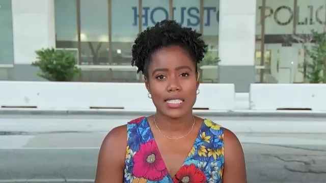 Closet London Floral Print Midi Summer Dress worn by Priscilla Thompson ...