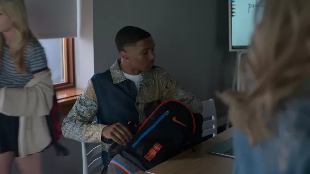 White Sand 88 Bandana print patchwork shirt worn by Musa Rahaim (Caleel ...