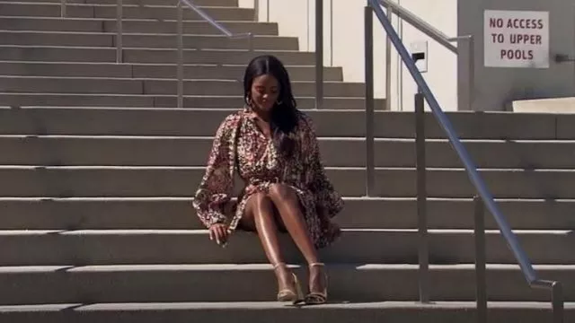 Sam Edelman Kia Metallic Leather Block-Heel Sandals in Gold Leaf worn ...