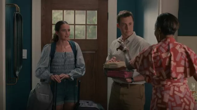 American Eagle Smocked Puff-Sleeve Square Neck Blouse worn by CeCe ...