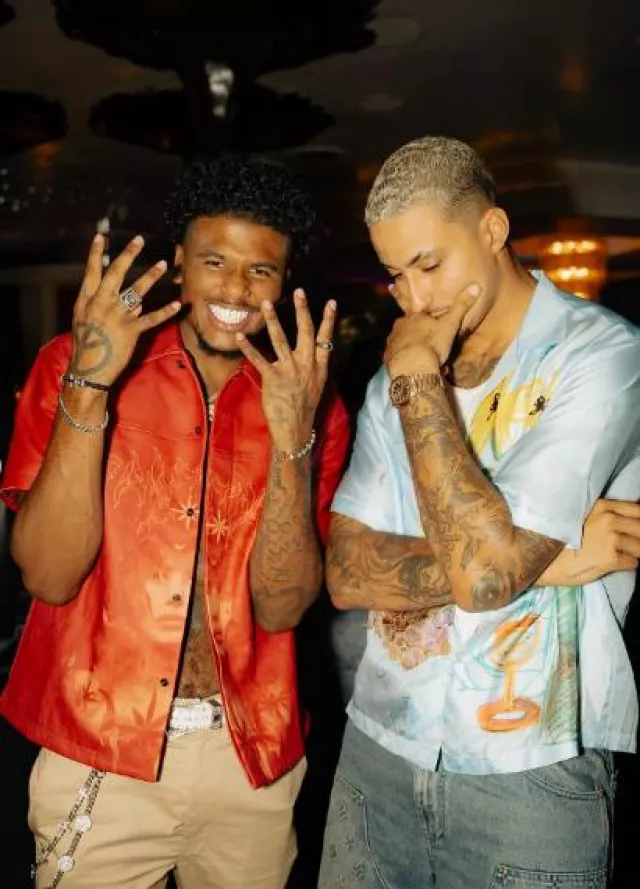 Patek Philippe Rose Gold & Brown Nau­tilus worn by Kyle Kuzma on the ...