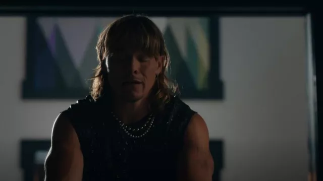 M-Ojo Risin Pierced Slit Leather Sleeve­less Shirt worn by Keefe ...