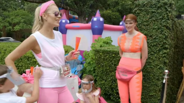 Free People Rip­tide Crop Top worn by Jennifer Davis Long as seen in ...