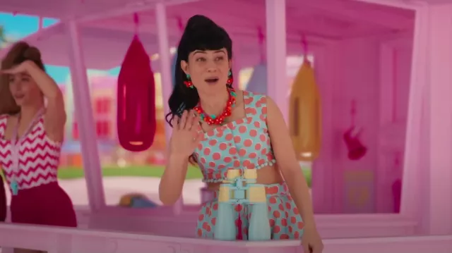 Orange Flower Necklace worn by Barbie (Ana Cruz Kayne) in Barbie | Spotern