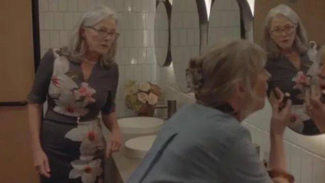 Ted Baker Floral V Neck Dress worn by Marissa (Sarah Peirse) as seen in ...