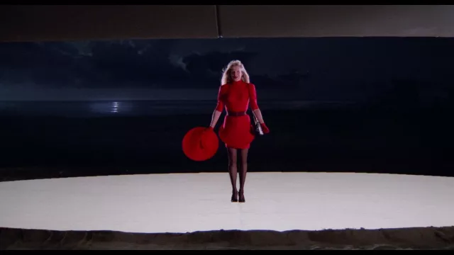 Red skirt worn by Celeste Martin (Kim Basinger) in My Stepmother Is an ...