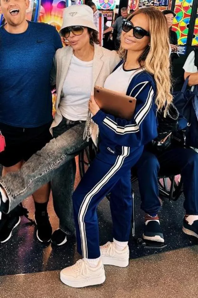 Chaqueta de chándal de Celine en jersey doble cara usada por Dorit ...