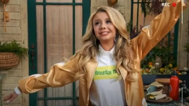 Zeagoo Clas­sic Sol­id Striped Bik­er Jack­et Zip Up worn by Destiny ...