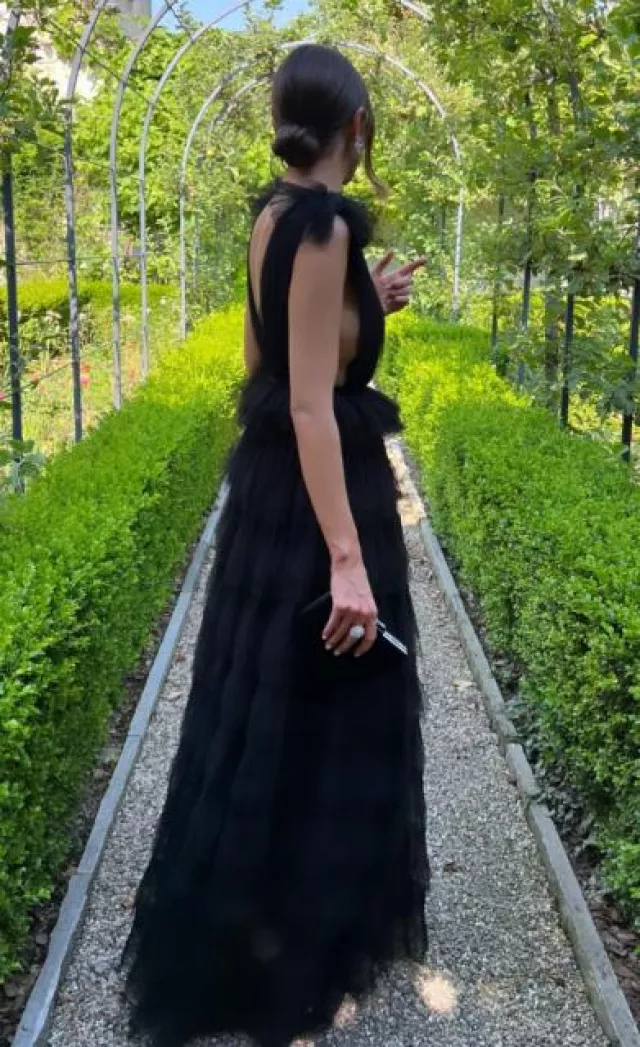 Sau Lee Sab­ri­na Tulle Gown worn by Olivia Culpo on her Instagram Story on July 10, 2023 | Spotern