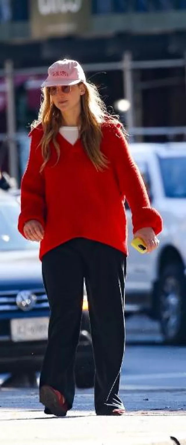 Alltimers Mood 4L Cap worn by Jennifer Lawrence in New York City on ...