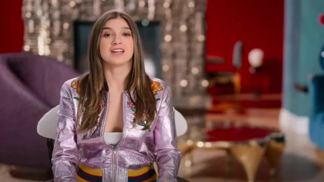 Gucci Bomber Jack­et Flo­ral Metal­lic worn by Miriam Haart as seen in ...