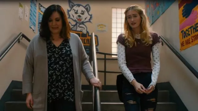 American eagle Ne(x)t Level Ripped Super High Waisted Jeggings worn by ...