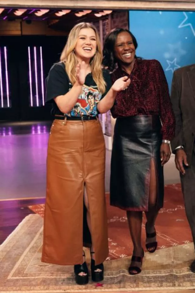 Gucci Malaga Kid Keyla Platform Slingback Sandals worn by Kelly ...