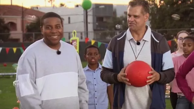 Alo Yoga Tra­verse Fleece Pullover worn by Kenan Williams (Kenan ...