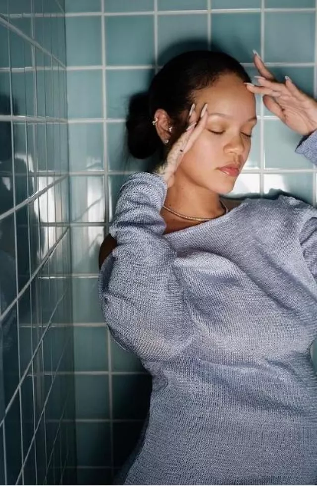 Tom Ford Chain-Embellished Open-Back Knitted Mini Dress worn by Rihanna ...