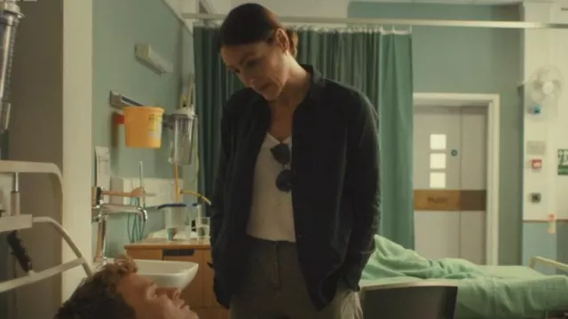 Boden New Linen Shirt in Navy worn by Amy Silva (Suranne Jones) as seen ...