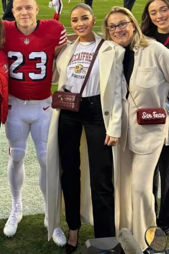 Bottega Veneta Mini Andiamo Cross-Body Bag worn by Olivia Culpo on her ...