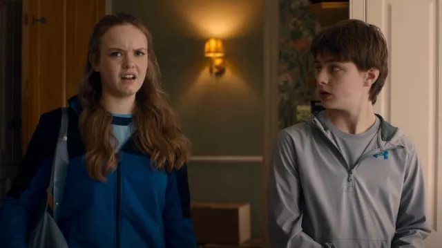 Under armour Wo­ven Half Zip Jack­et worn by Daniel Walker (Daniel Burt) as seen in Fool Me Once ...