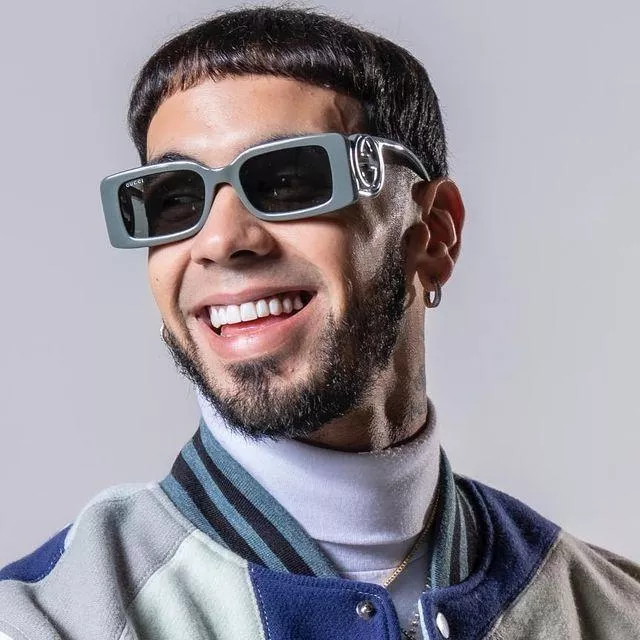 Gucci 1325 Sunglasses worn by Anuel AA on his Instagram account @anuel ...