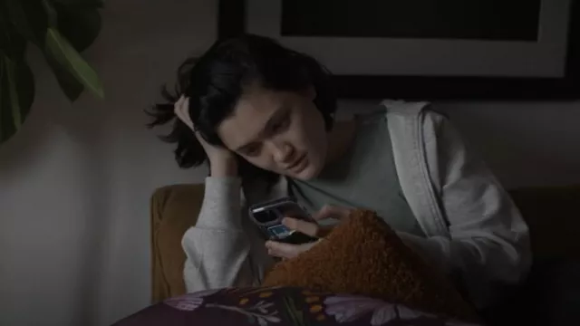 We The Free Be My Baby Tee worn by Margot Stokes (Isa Briones) as seen ...