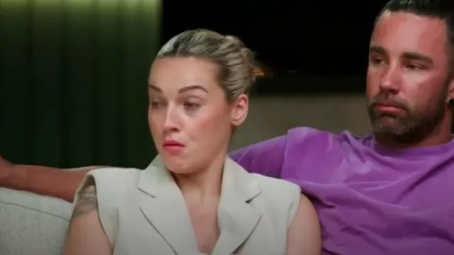 Shona Joy Tai­lored Blaz­er worn by Eden Harper as seen in Married at ...