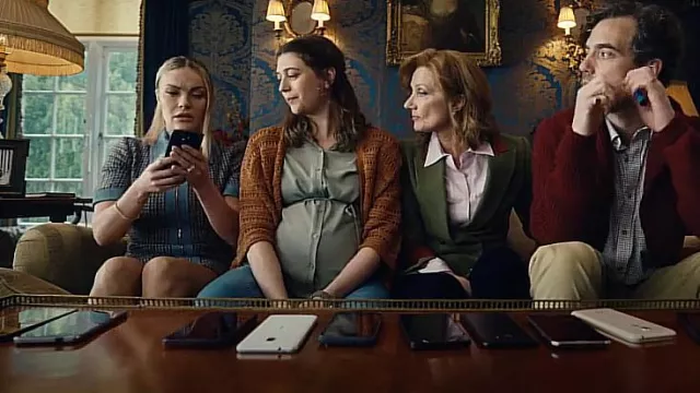 Sandro Mary Den­im-Tweed Mi­ni Dress worn by Tammy (Chanel Cresswell ...