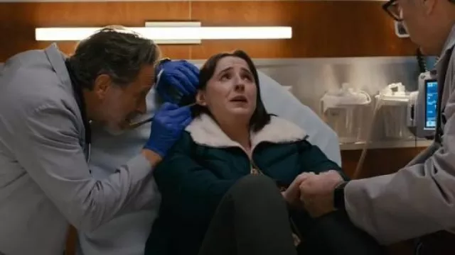 Levi's Sher­pa Lined Puffer Jack­et worn by Leah (Tonray Ho) as seen in ...