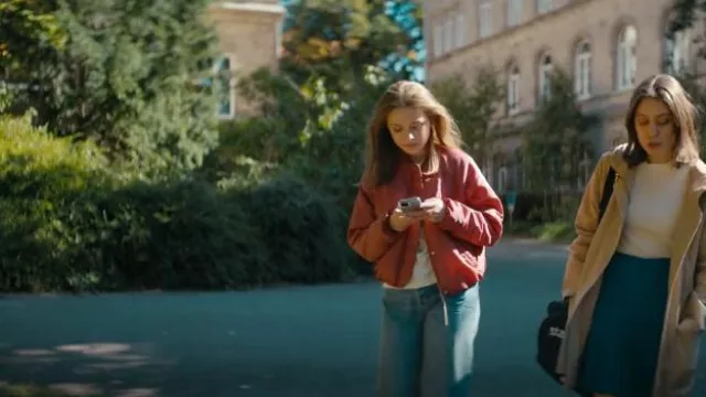 Gina Tricot Bomber Jack­et worn by Stella Sandell (Alexandra Karlsson ...