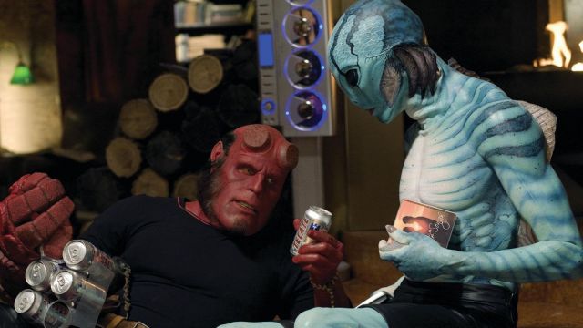 Hellboy's Tecate Beer (Ron Perlman) en Hellboy II | Spotern