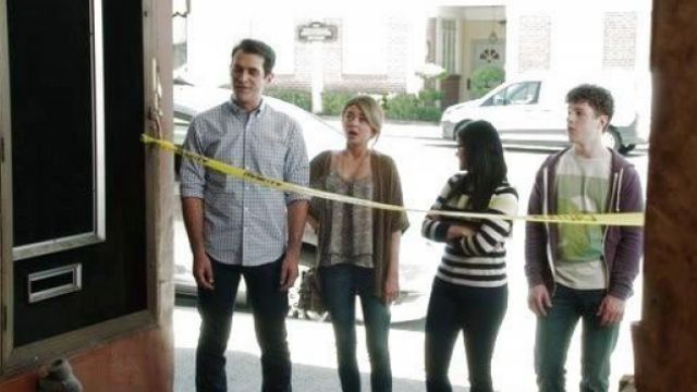 Le jeans de Haley Dunphy (Sarah Hyland) dans Modern Family S6E23 | Spotern