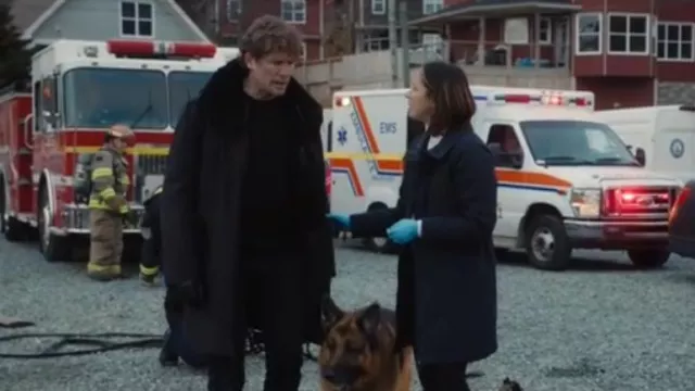 Aritzia Goose Down Coat Worn By Sarah Truong Mayko Nguyen As Seen In Hudson And Rex S06e15