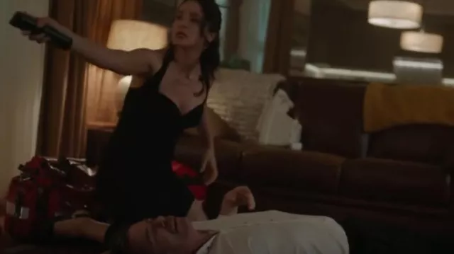 Stuart Weitzman Sling­back Xcurve Pumps worn by Gabriela Perez (Stephanie Arcila) as seen in ...