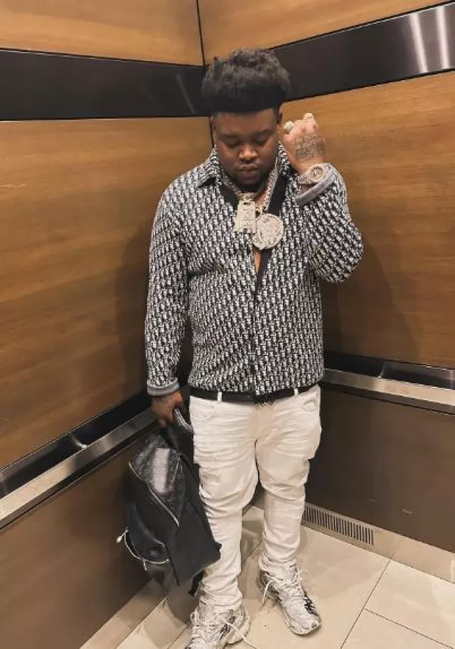 Dior Beige & Navy Oblique Overshirt worn by BossMan Dlow on the ...