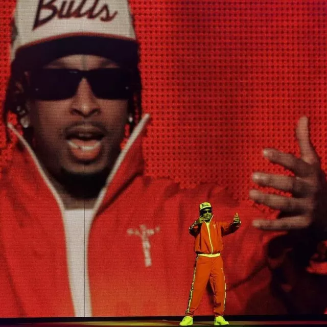 21 Savage outfits: Nike Air Force 1 Low White sneakers worn by British ...