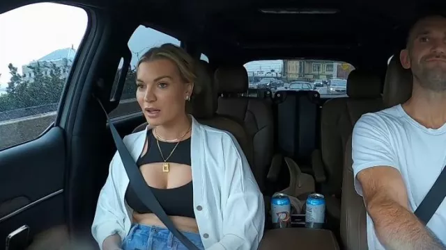 Betaven Push up Sports Bra worn by Lindsay Hubbard as seen in Summer ...