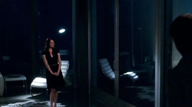 The design chair white MR by Knoll at Jacob Palmer (Ryan Gosling) in ...
