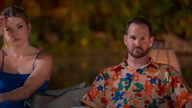 Shein Men Floral Print Shirt worn by Sean Patrick Bryan as seen in The ...