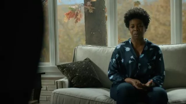 Vince Sea Carnation Blouse worn by Mandi Masden as seen in Evil (S04E08 ...