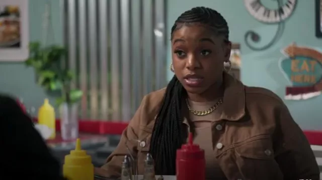 Fashion Nova Chacen Cut Out Top - Grey worn by Windy Johnson (Nijah Brenea) as seen in Kold x ...