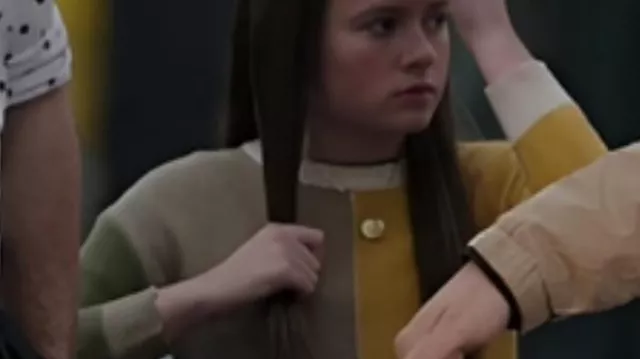 IF Movie Outfits: Bea (Cailey Fleming) wears color block sweater in ...