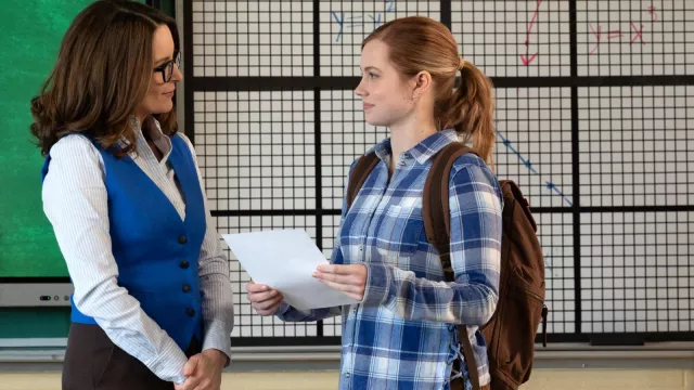 Blue plaid shirt worn by Cady Heron (Angourie Rice) as seen in Mean ...