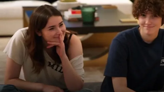 Life is Good Men's Oat Milk Arch Crusher Tee worn by Maximillia Dubrow ...