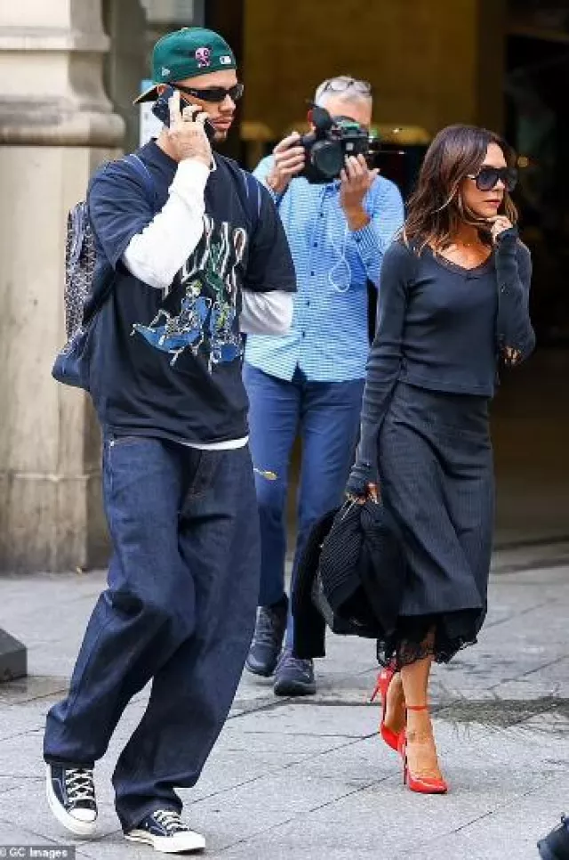 Victoria Beckham Layered Mask in Black Gradient worn by Victoria ...